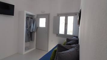 Quarto Deluxe | 1 quarto, minibar, cofre no quarto, com decoração personalizada