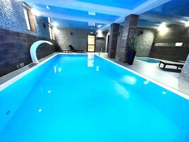 Piscina interior 