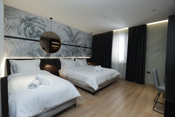 Gremmy Boutique Hotel - Tirana