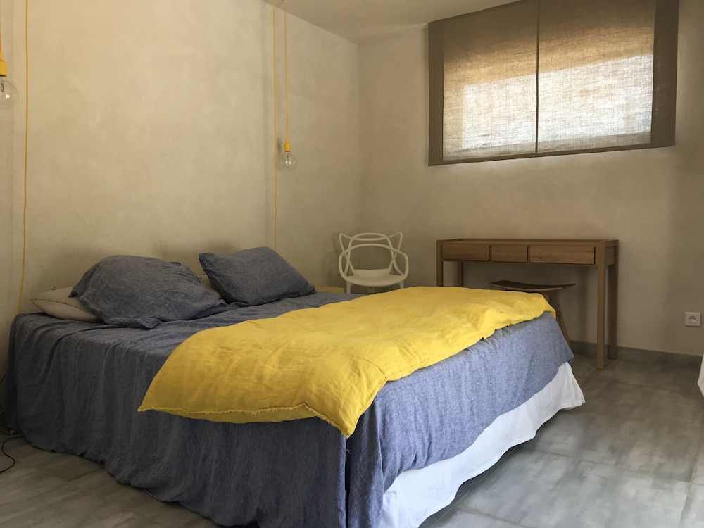 Maison de Vacances Entre mer et Colline sur la Côte Bleue - Le Rove | Vrbo