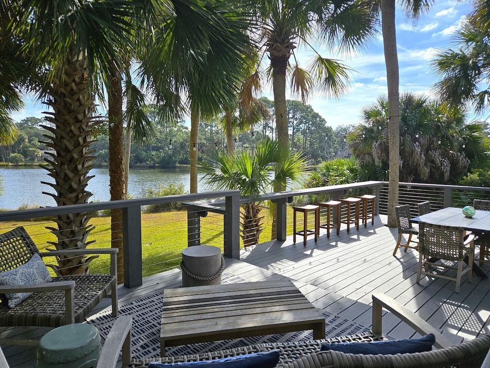 116 Sea Otter - Harbor Island, SC