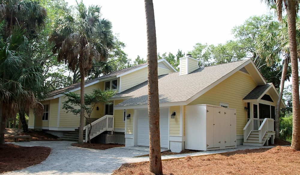 514 Remora Dr - Edisto Beach, SC