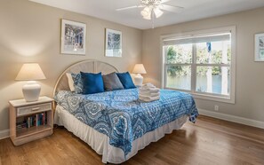 Casa, várias camas, cozinha | 4 quartos, com decoração personalizada, com mobília individualizada 