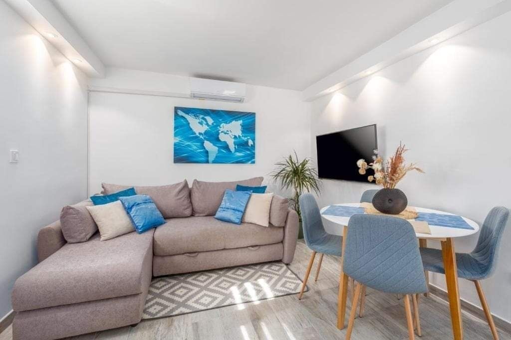 2-zimmer-ferienwohnung Mit Terrasse Pula (A-22308-a) - Pula