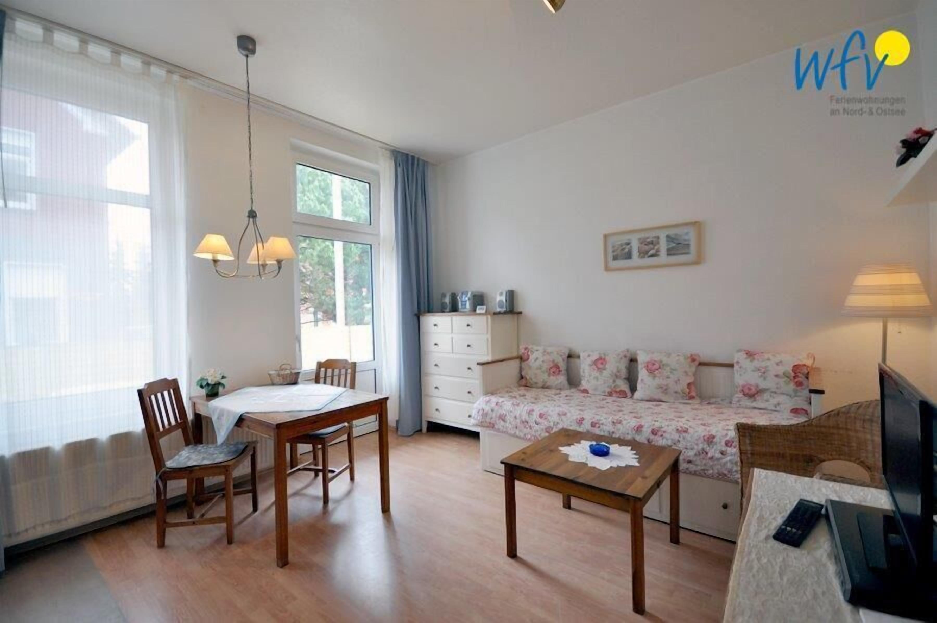 Sehr Gemütliche Und Liebevoll Eingerichtete Ferienwohnung Mit Balkon! - Borkum
