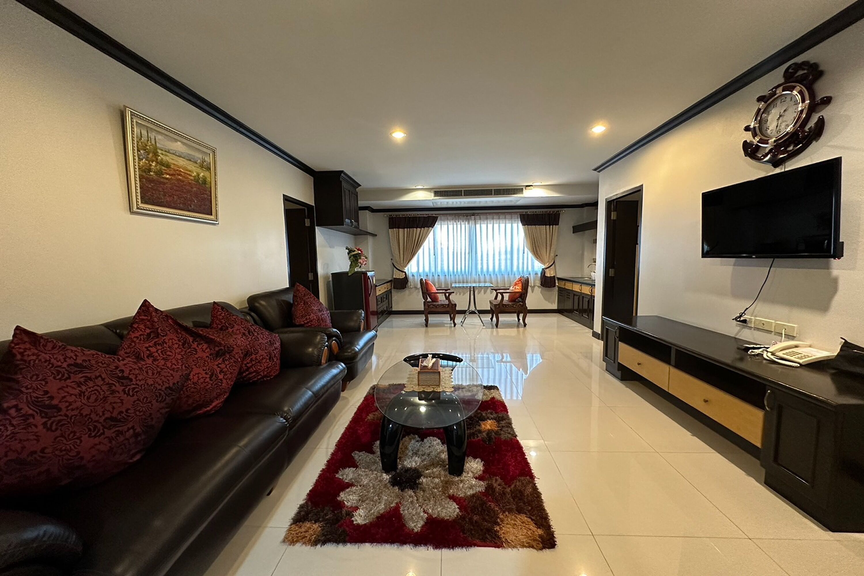 Suite-Estúdio Familiar | Secretária, roupa de cama fornecida 