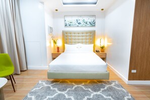 Quarto Deluxe | Cofre no quarto, secretária, Wi-fi grátis, roupa de cama fornecida