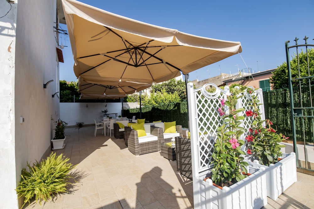 La Dolce Vita Rooms - Procida