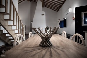 Casa | Sala de estar | Televisor de ecrã plano de 80 cm com canais digitais 