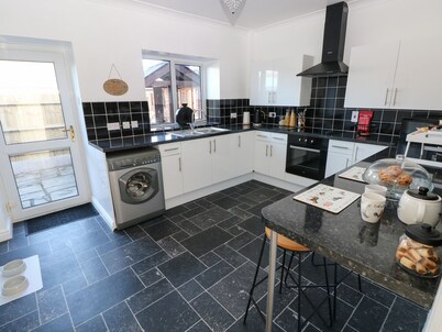 The Old Well Bungalow - Ty Mawr Farm