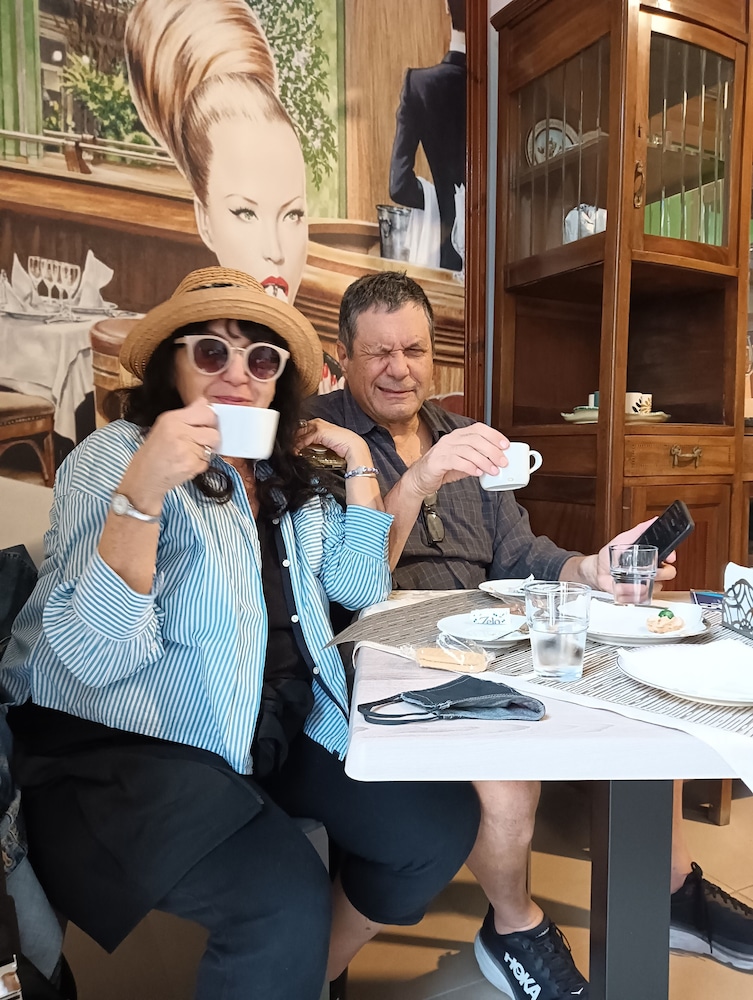 Pèpè Bed And Breakfast - Neapel