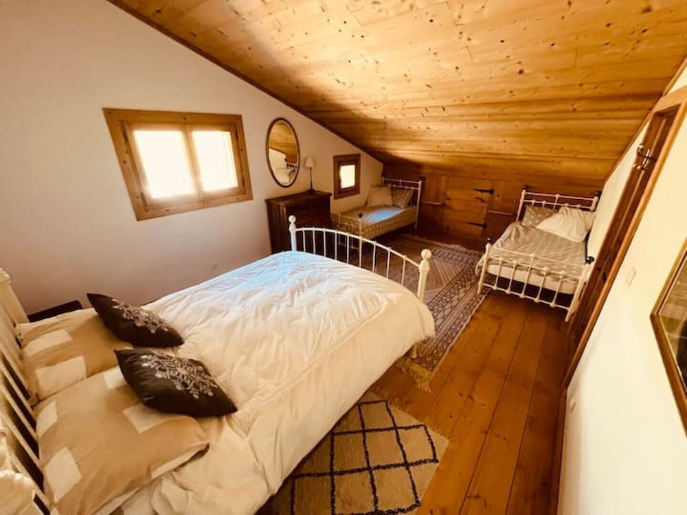 Huge Chic Chalet For Skiing & Summer Fun, Morzine & Avoriaz - La Baume