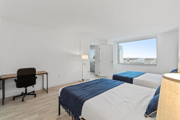 Two Beachfront Stylish Cozysuites - Atlantic City, NJ