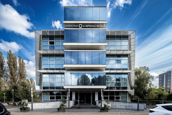 Diamond Capsule Hotel Amsterdam South - Amstelveen