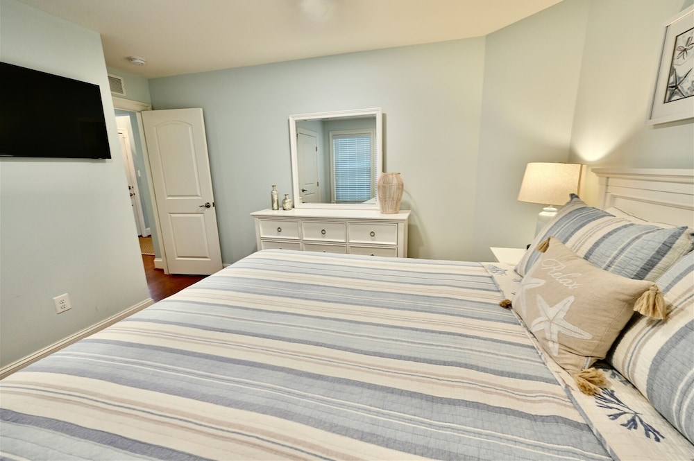 Bayside Resort W Fenwick Island *Luxury Retreat House* Next To Pools 36454 - Ocean Pines, MD