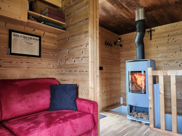 Magnifique Grange "Le Muzet" Avec Bel Espace Extérieur Et Calme. Val D'hérens. - Canton du Valais