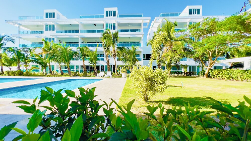 Charming 2-bedroom condo in delightful Punta Cana with AC - Punta Cana ...