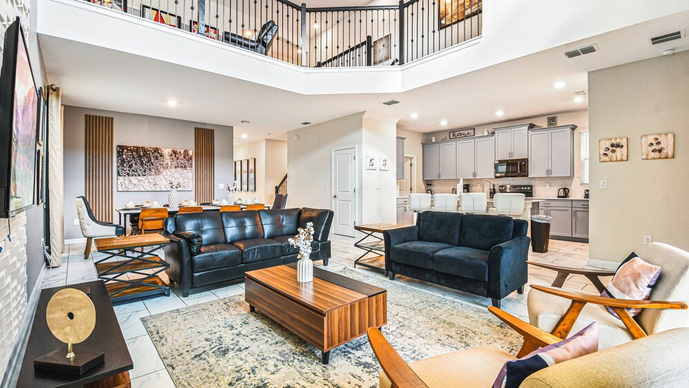 Storey Lake Cozy Resort Home Pool Spa Disney Theme - Kissimmee, FL