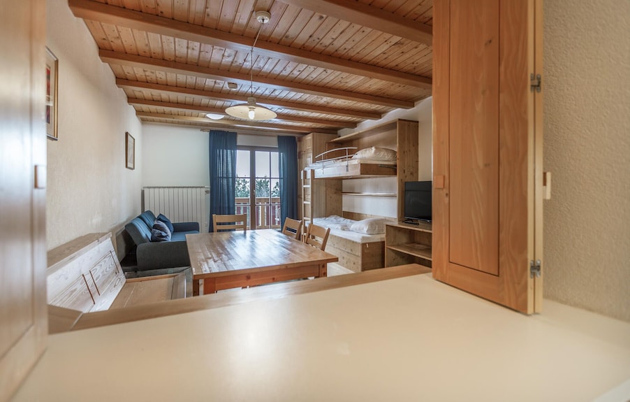 Awesome Apartment In Pohorje With Wifi - Slovenia