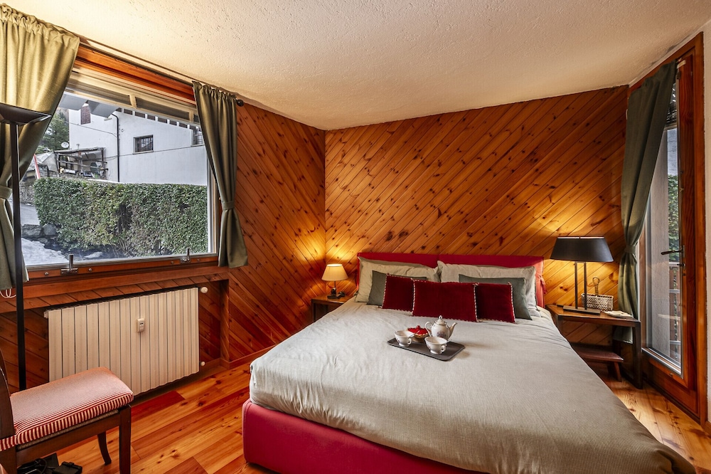 Maison Simone- Wifi -Parking & Mountain View - Courmayeur