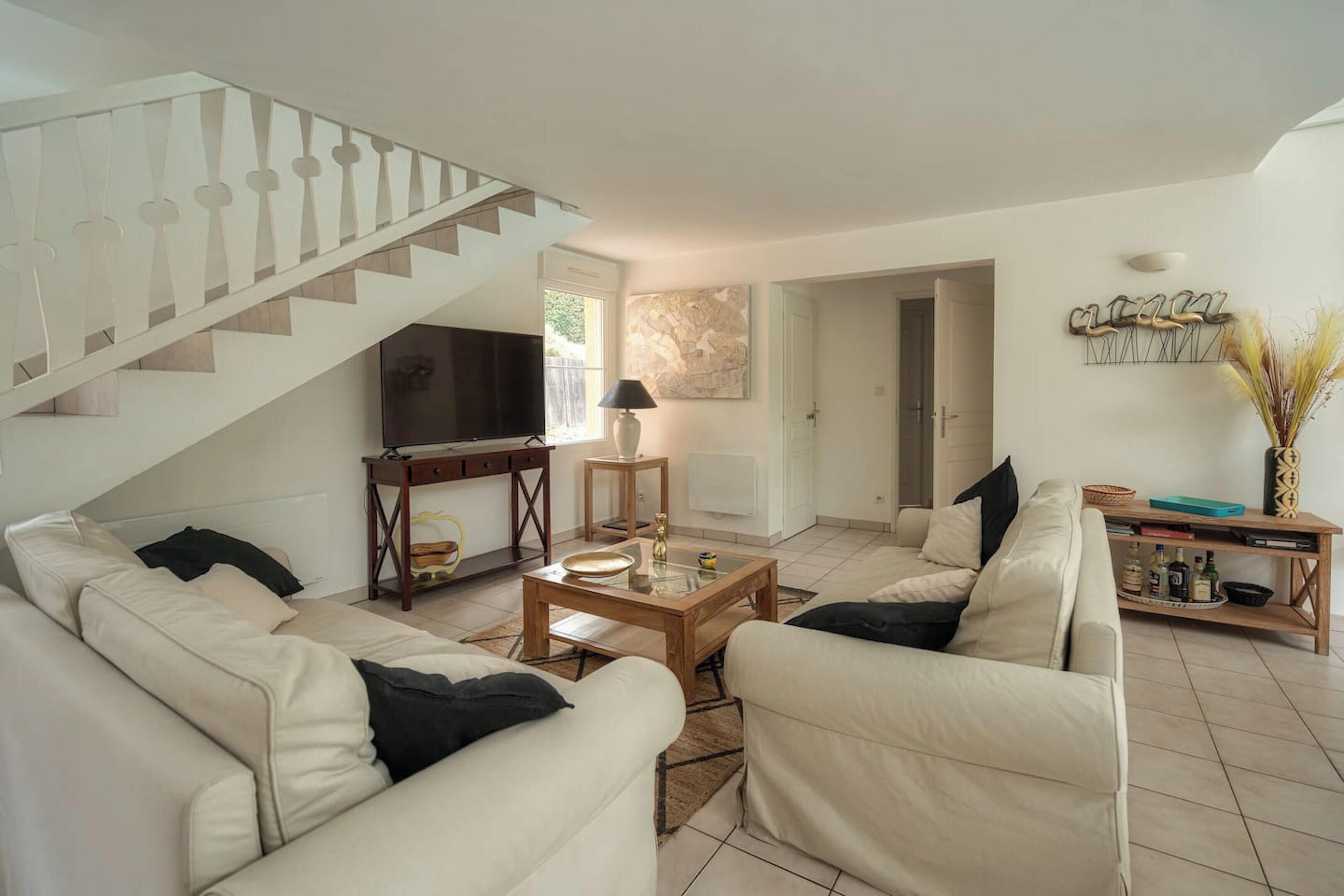 Homerez - Elegant Villa In Lacanau With Private Pool - Lacanau