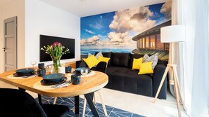 Apartamento (5C/1) | Área de estar | TV de tela plana