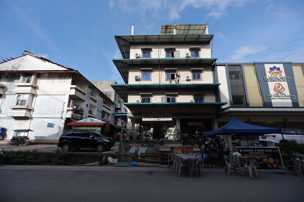 Hotel O Sir Homestay - Batam