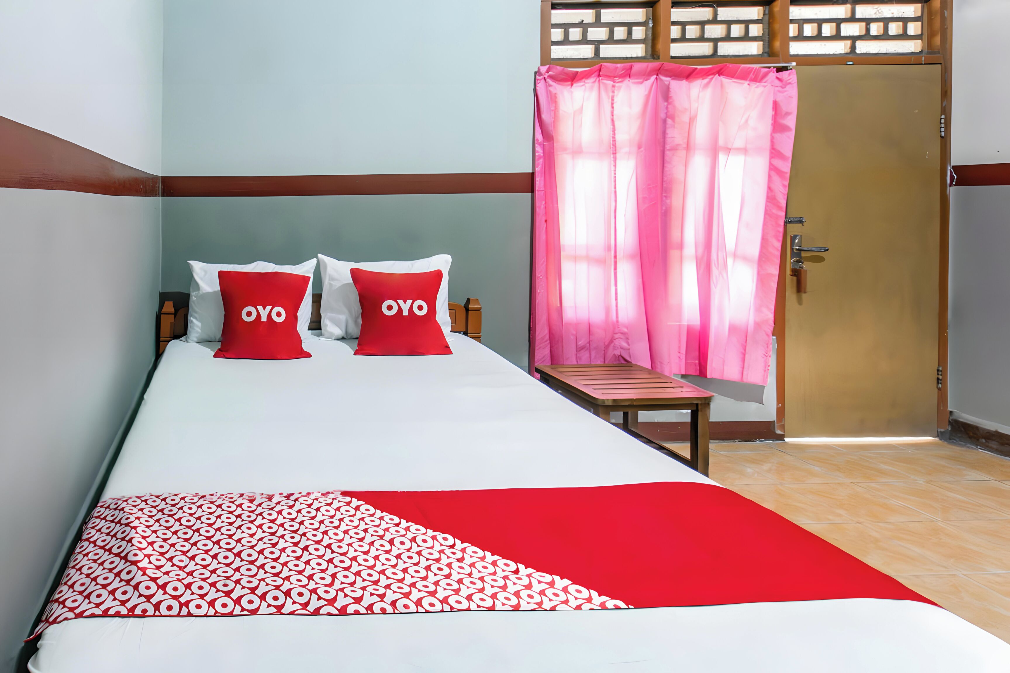 Quarto Duplo Deluxe | Roupa de cama fornecida 