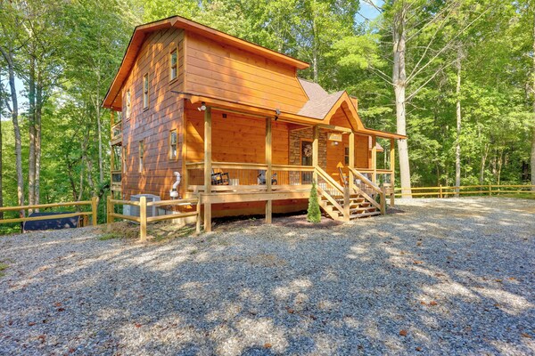 Cabin W/ Hot Tub & Sauna: 5 Mi To Dtwn Blue Ridge! - Blue Ridge