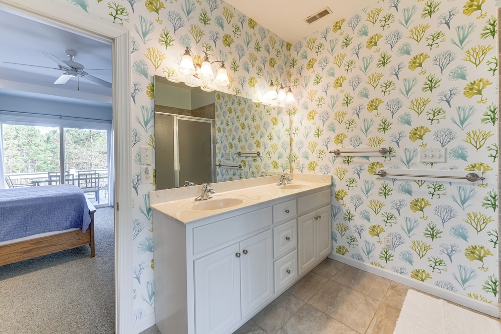 Littleton Home W/ On-site Lake Gaston Access! - Lake Gaston