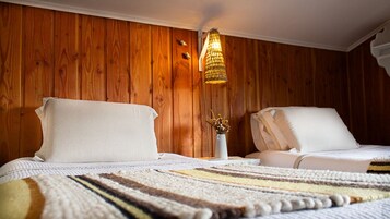 Quarto duplo luxo | Wi-Fi de cortesia, roupa de cama