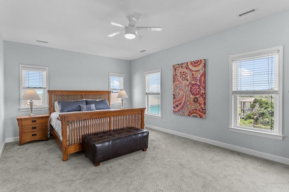 Family Tides / 702 W Dolphin Drive- Coastal Vacation Resorts - Oak Island, NC
