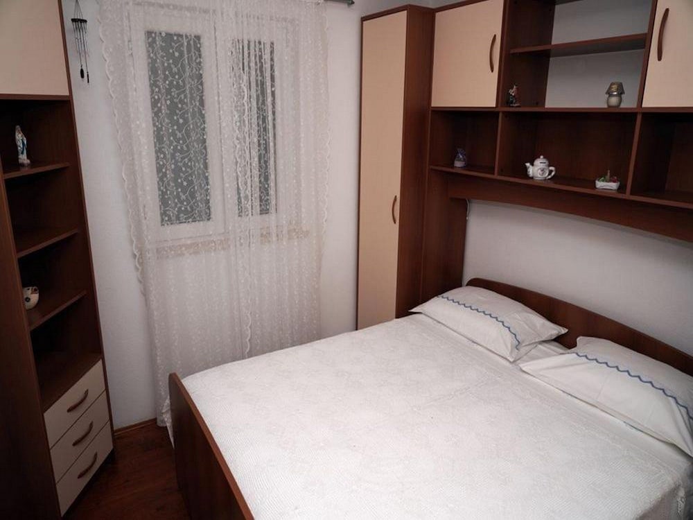 Apartment Marijana - Supetar