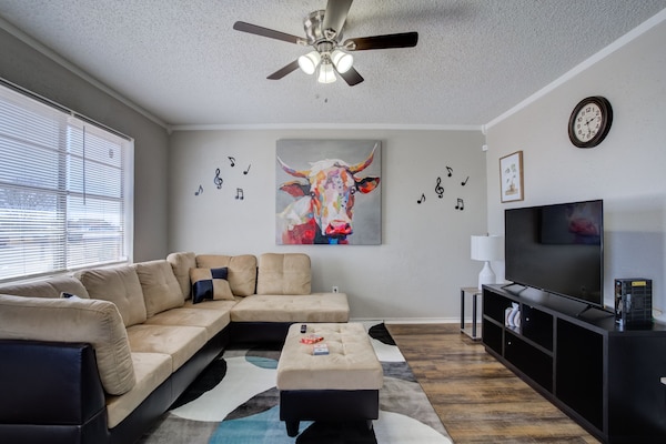 La Palma Guesthouse - Lubbock, TX