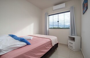 Apartamento Familiar | Wi-fi grátis, roupa de cama fornecida 