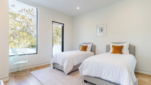 Luxe Weho Villa, Walk To Melrose Ave, Pool + Hot Tub North Vista By Avantstay - Los Ángeles, CA