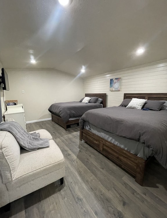 Yosemite National Park At Heart Valley Ranch Guest House - Yosemite National Park, CA