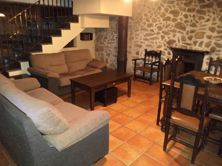 Casa Rural Los Tejados Cerca De La Estacion De Esqui De La Covatilla!! - Béjar