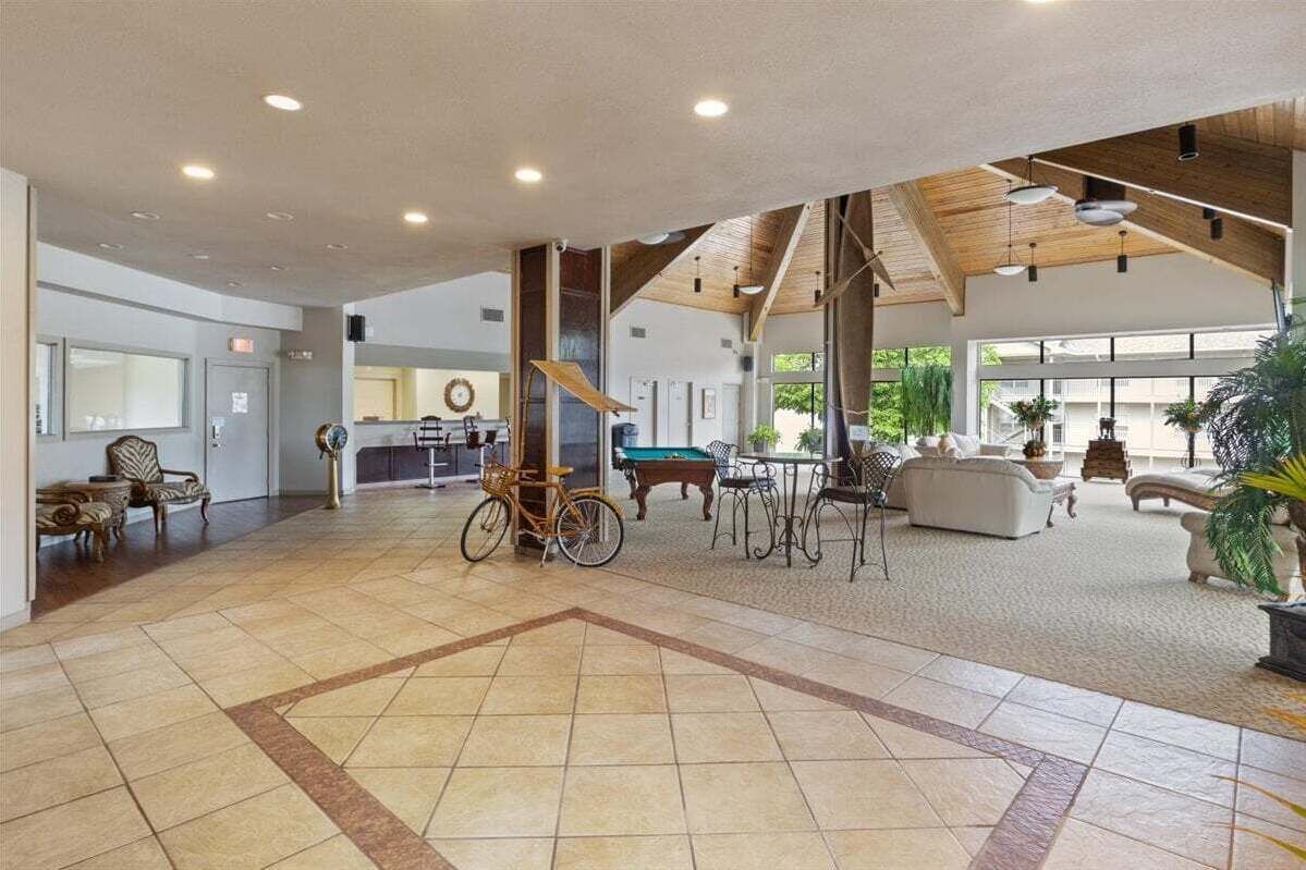 Nautical-inspired Lakefront Unit W/ Awesome Views - Osage Beach, MO