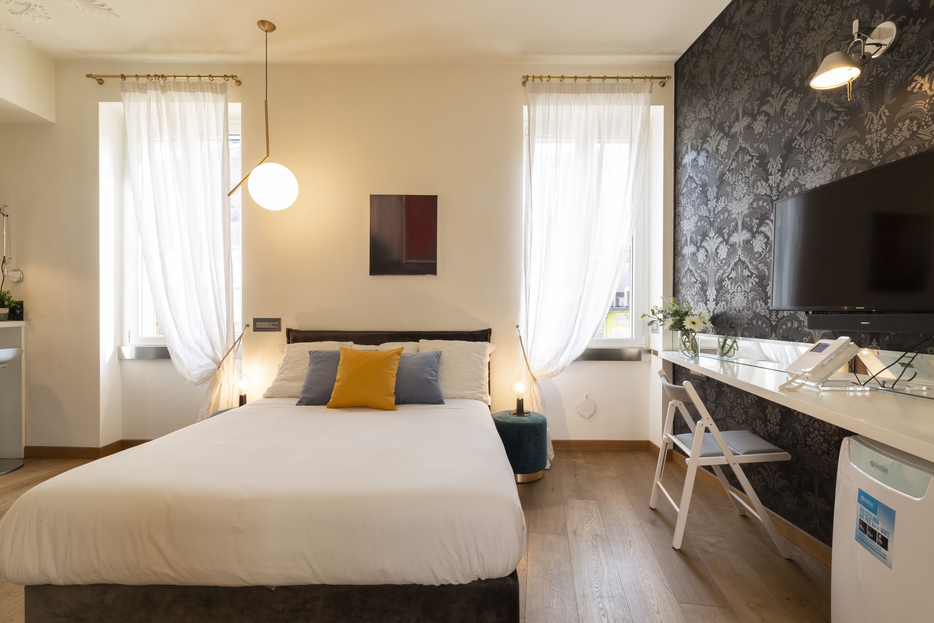 Estúdio conforto | Individualmente mobiliados, escrivaninha