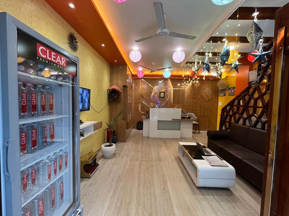 Hotel Prabhat - Varanasi
