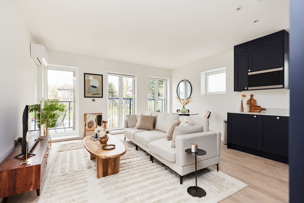 The Wembley Park Gem - Lovely 2bdr Flat With Balcony - Londres