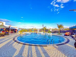 Piscina exterior 