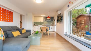 Apartamento de Luxo | Sala de estar | Smart TV