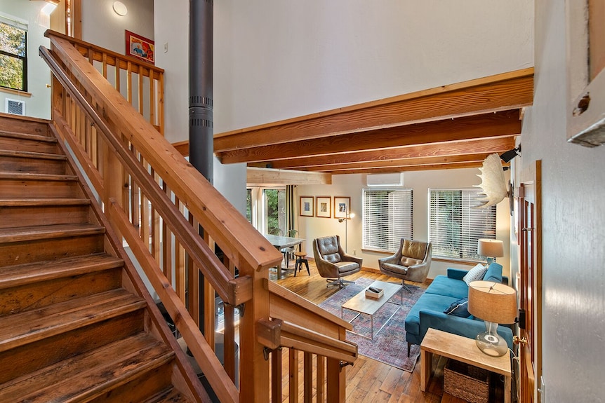 Summerwood ~ Charming, Hot Tub, Family-friendly Cabin! Walk To Town! - Guerneville, CA