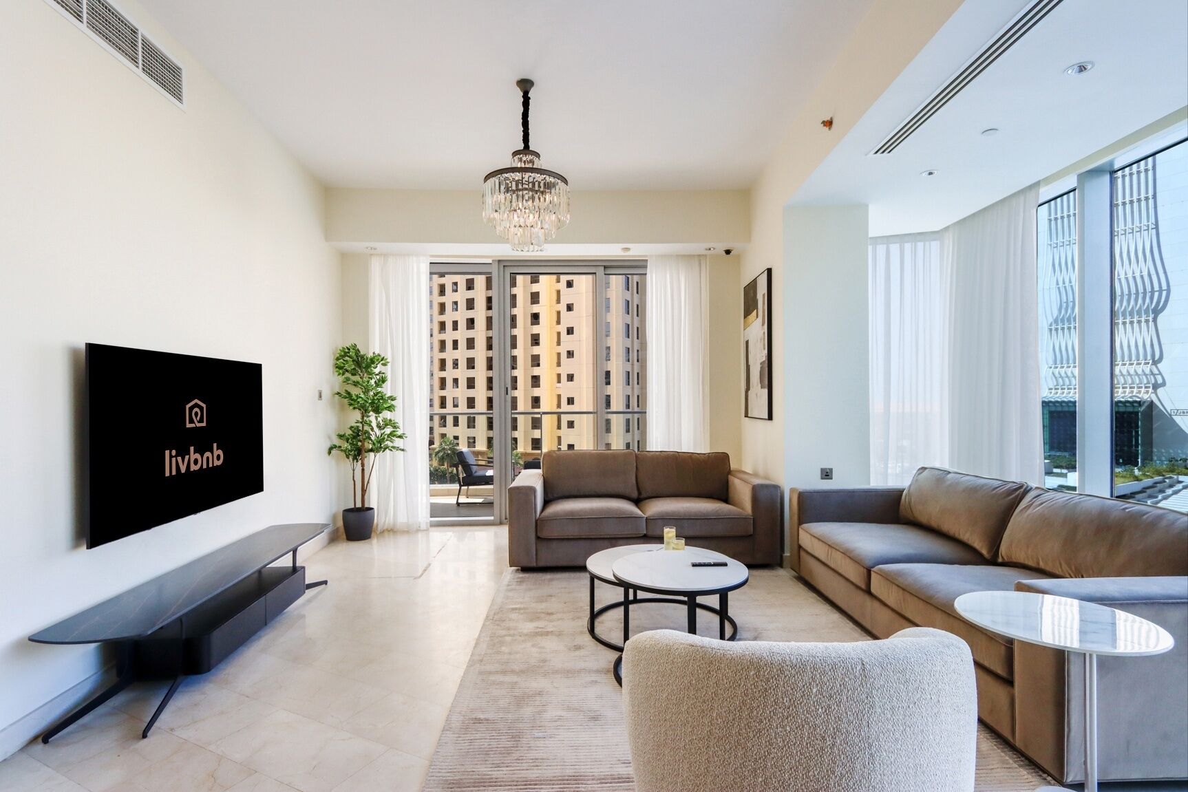 Livbnb Suites - 3br In Trident, Steps To Beach - Dubai