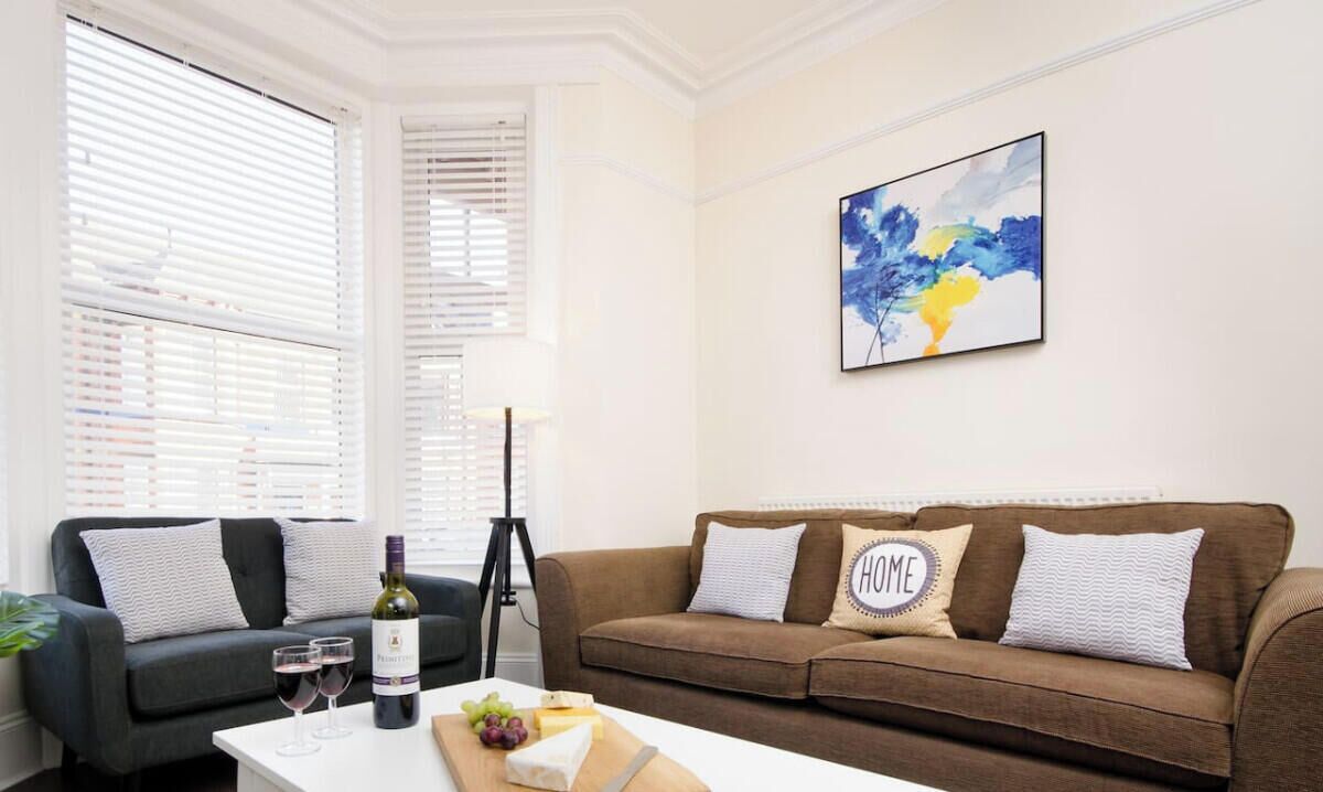 Scarborough Stays  5 Bed - 3 Min From Beach - Scarborough