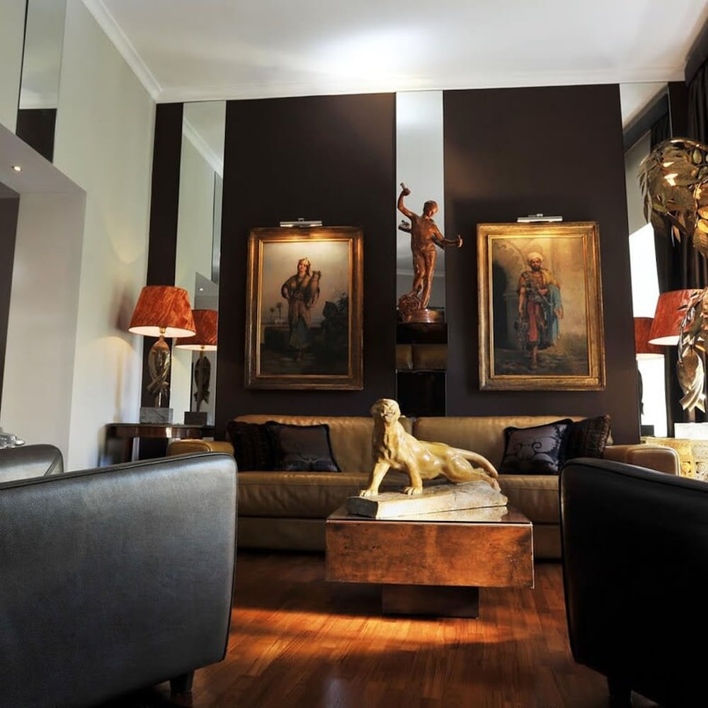La Palazzina Santa Dorotea Splendid Rome Townhouse With Courtyard Garden - Rome