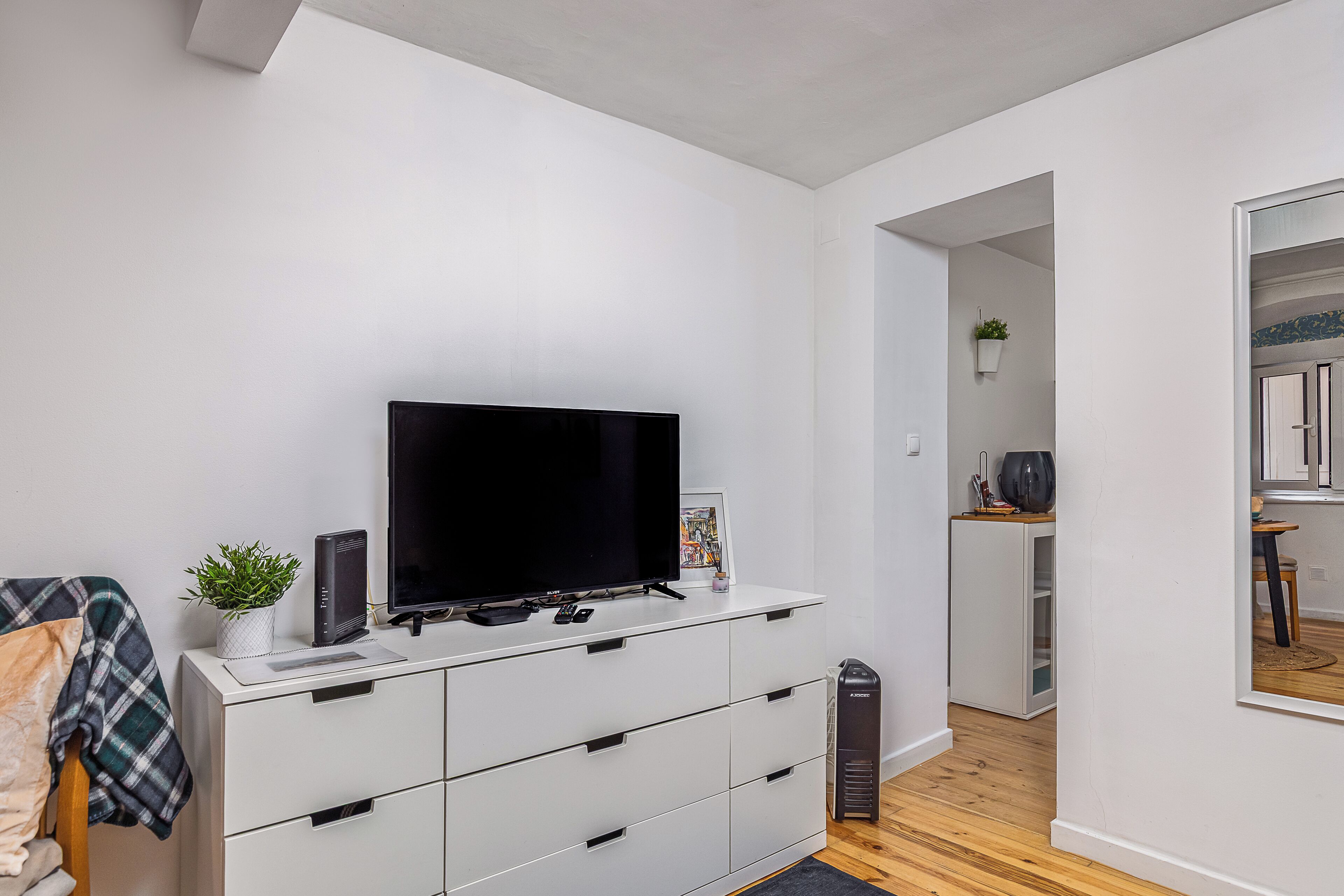 Studio In The Heart Of Mouraria. Work And /Or Explore Lisbon. - Lisbon