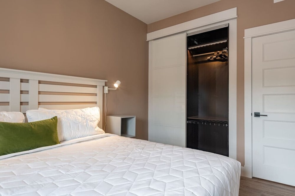 Suite 303 - 470 Main - Nova Scotia